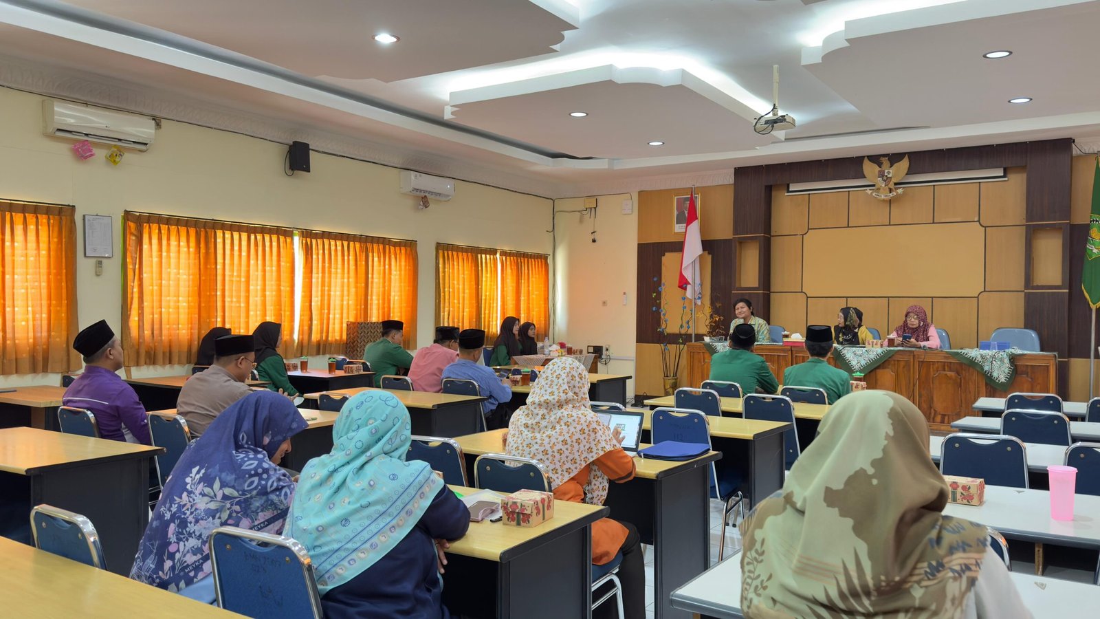 Resmi Ditarik, Mahasiswa PPL PAI IIQ An-Nur Akhiri Pengabdian di MAN 2 ...